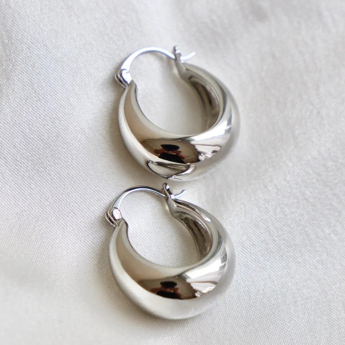 Coco Chunky Silver Hoops – Ali's Wagon